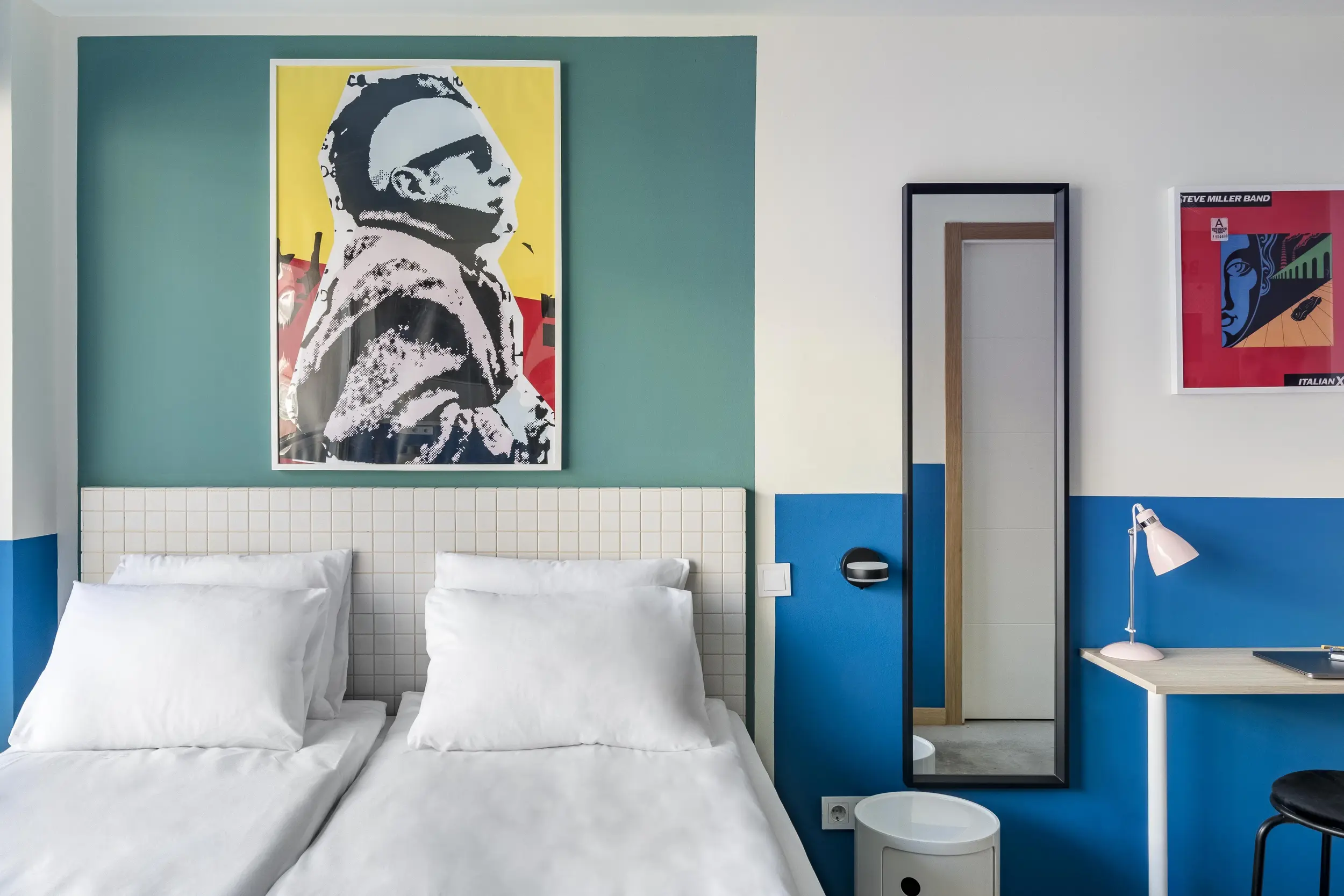 Original Studio - City View | Bob W Madrid Chueca